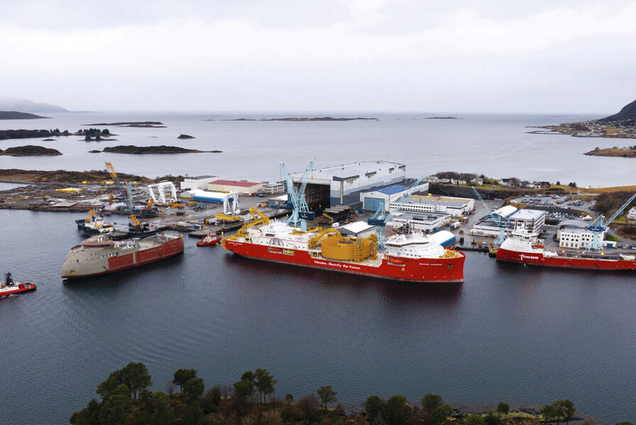 La flotte de navires câbliers s'agrandit pour de grands projets ...